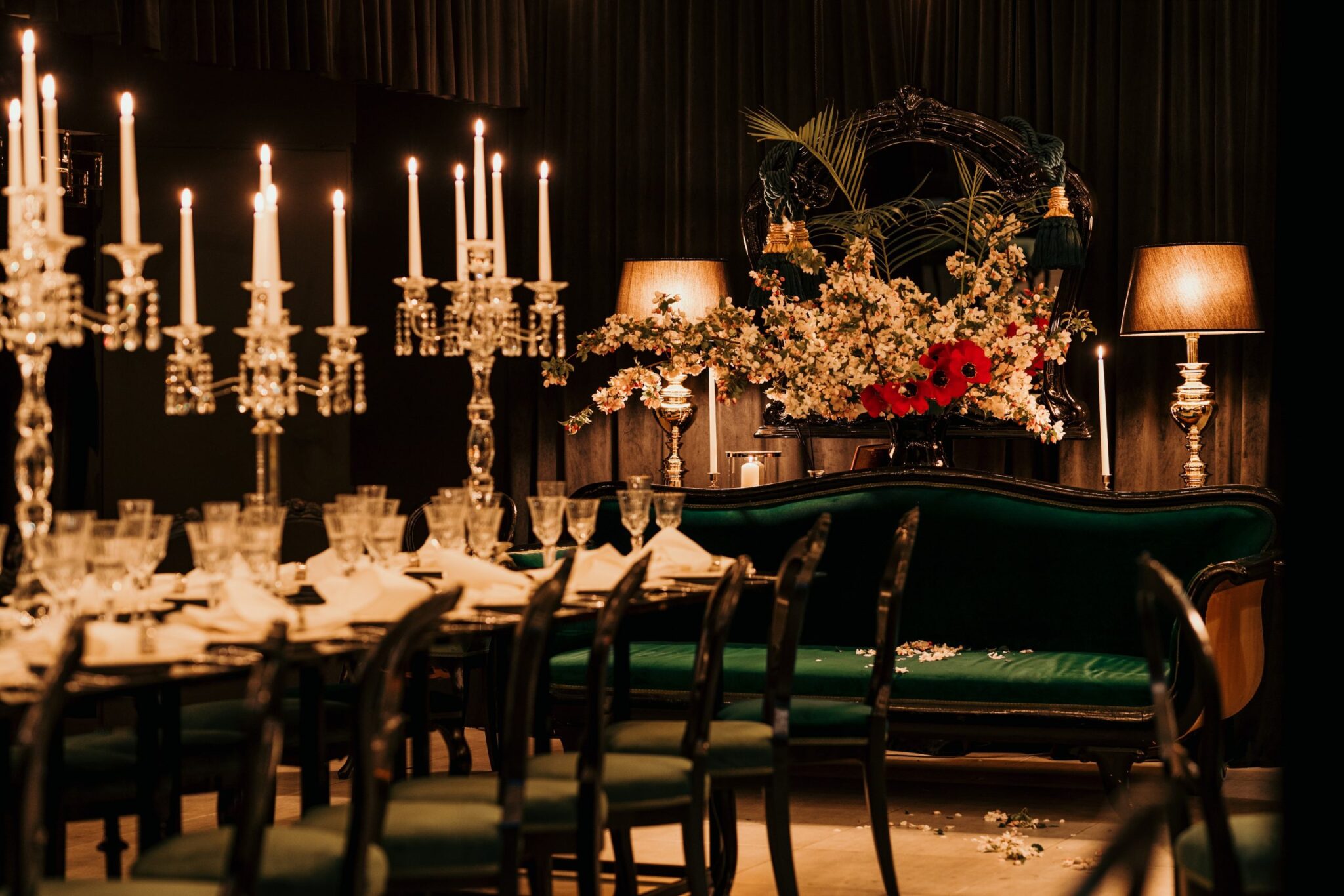 Elegantiška smaragdinė pokylių salė (2026) Laurus restoranas